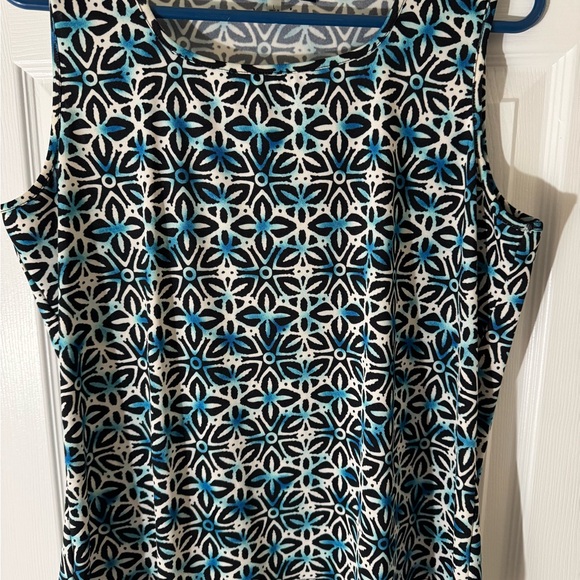 Kasper | Tops | Kasper Black And White Sleeveless Tank Top | Poshmark
